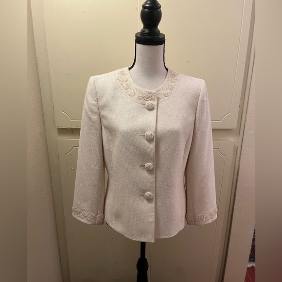 Kasper | Jackets & Coats | Kasper Beige Color Glitter Blazer Full ...